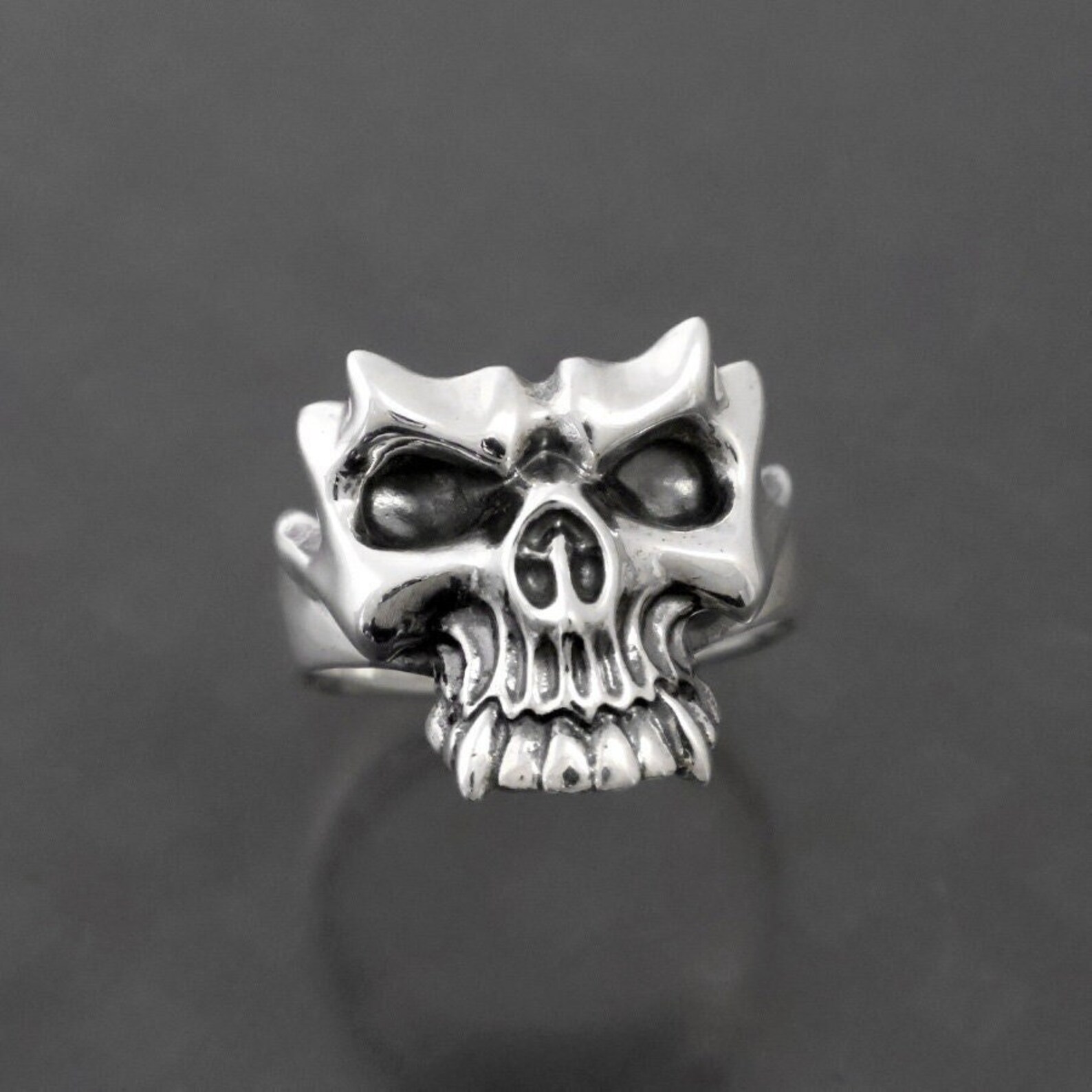 ASH Simple Small Skull Face Ring / SFD-R-154 - Etsy