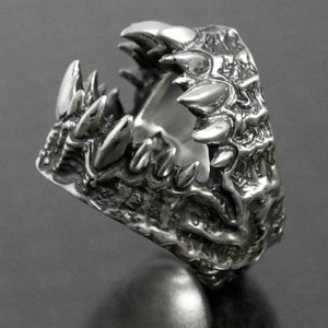 Fang Ring / SFD-R-126 - Etsy