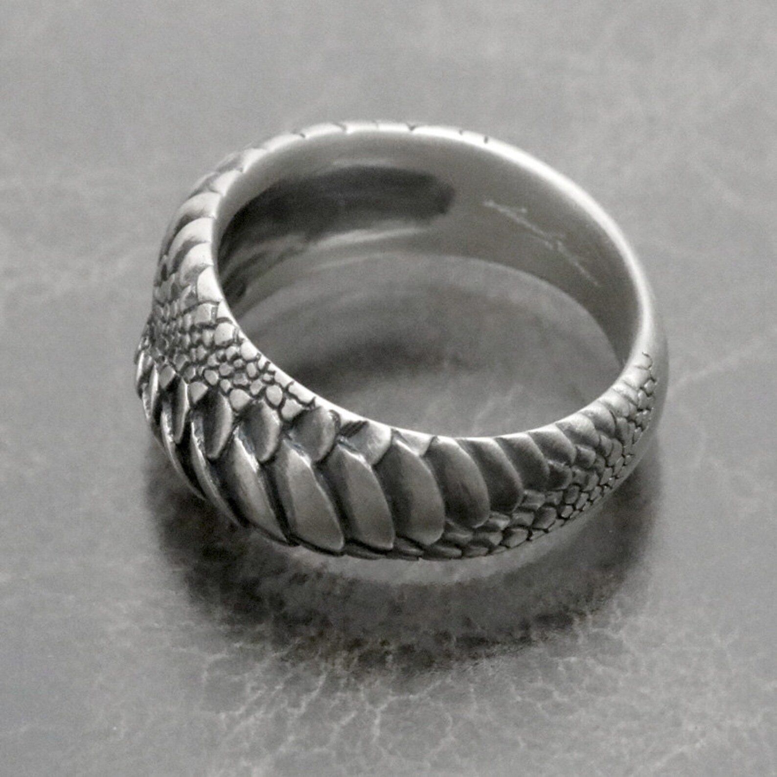 UROBOROS ring S | Etsy