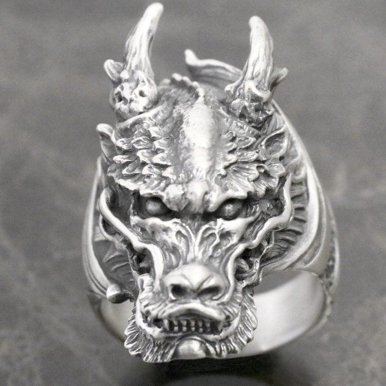 Ryu Ring - Etsy