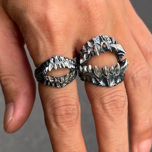 Fang Ring / SFD-R-133 - Etsy
