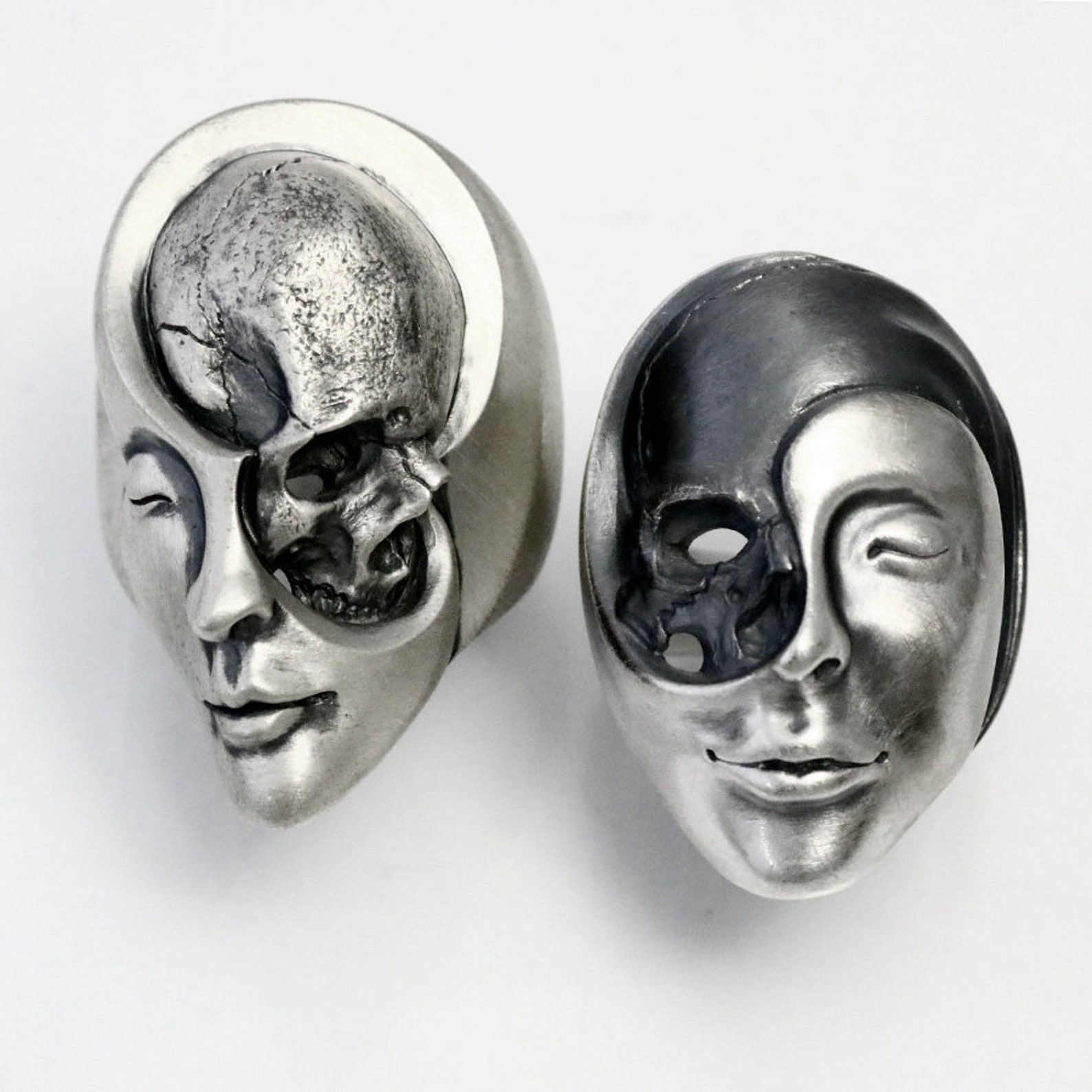 Yin Yang Ring - Etsy