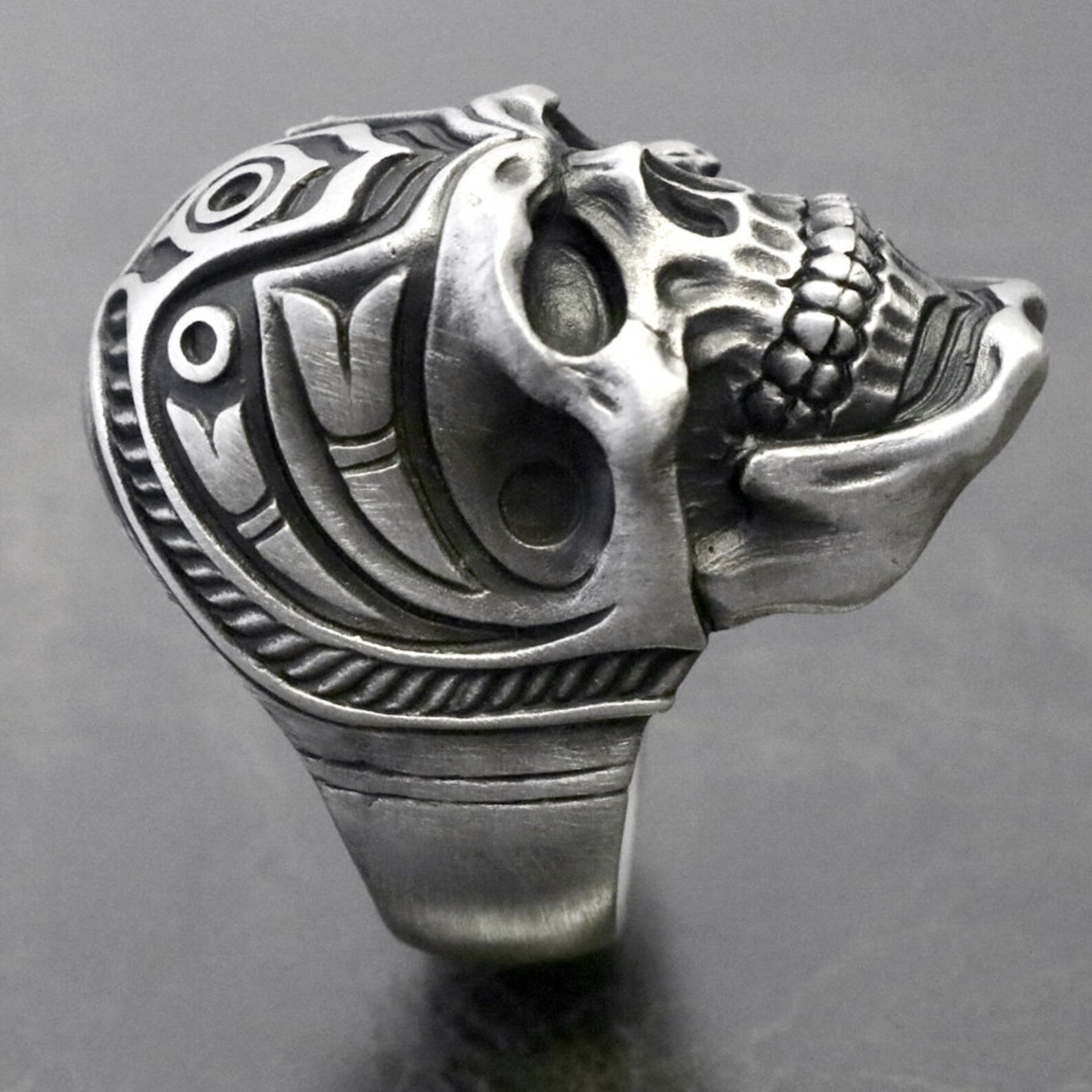Haida Skull Ring - Etsy