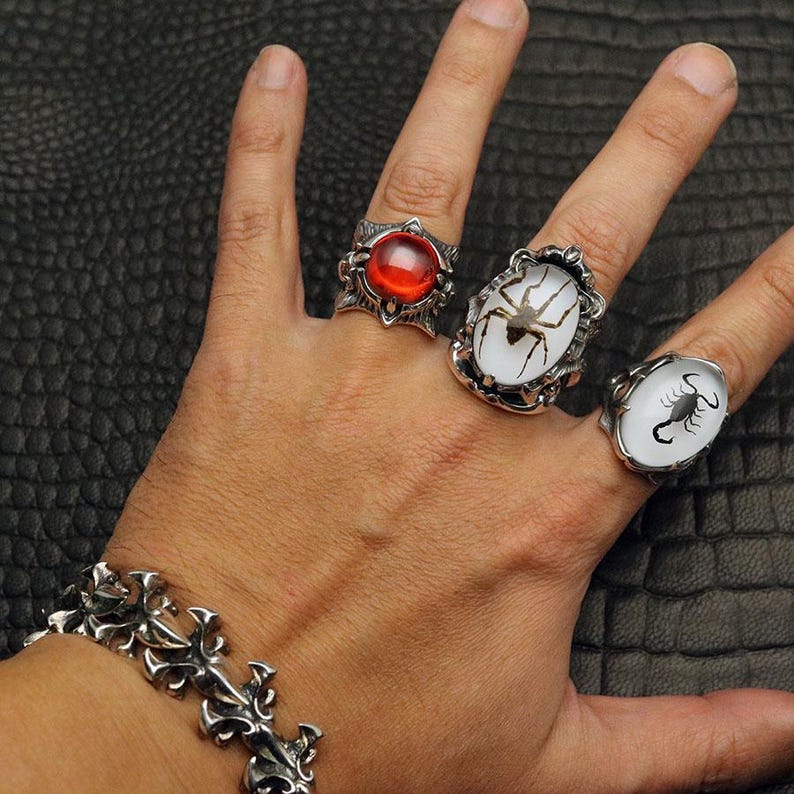 Ramia Red Gem Ring, Marilyn Manson Wears / SFD-R-098 - Etsy