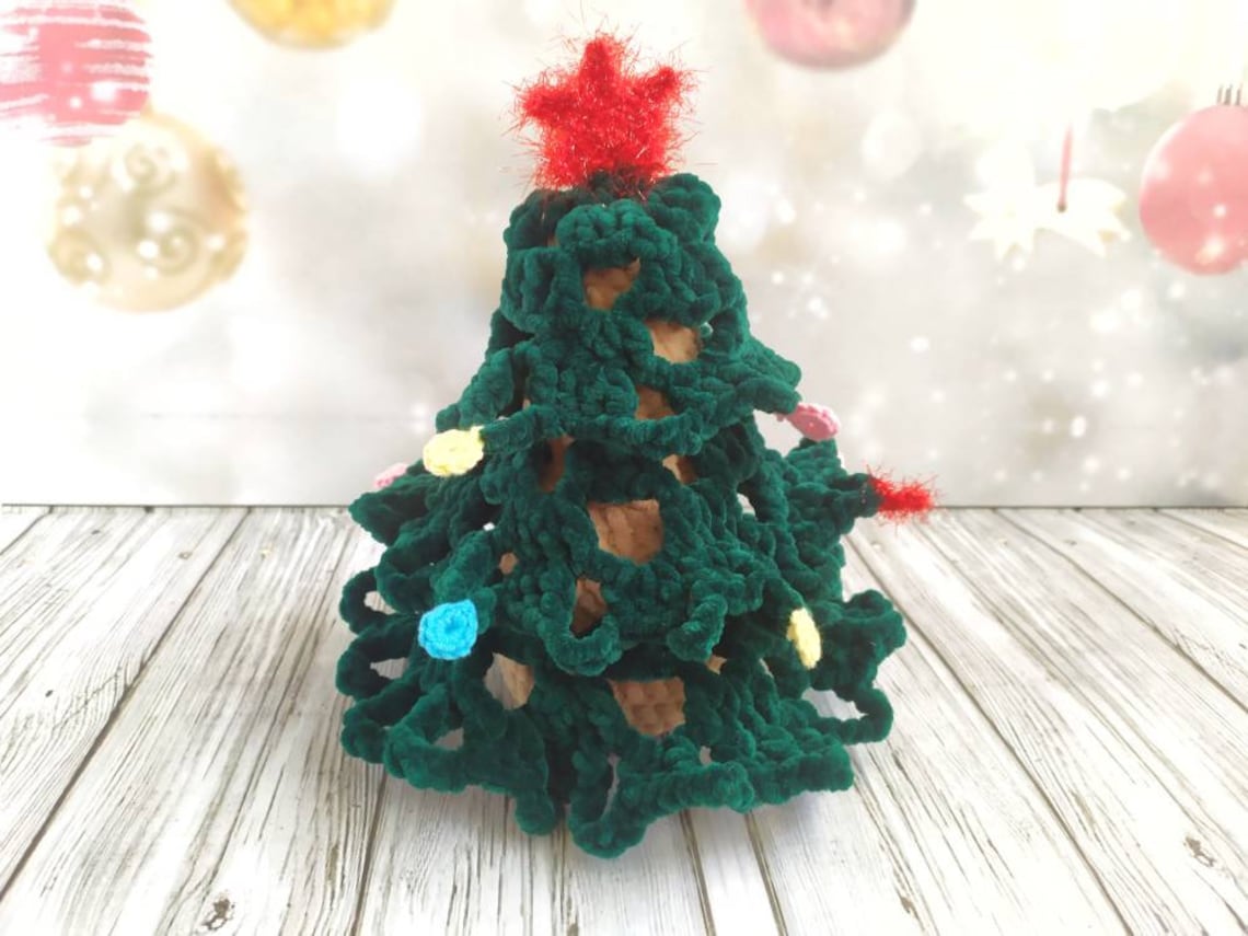 Mini Christmas Tree Plush Crochet Pattern for Beginners | Etsy