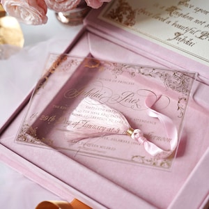 Powder Pink Velvet Quinceañera Invitation Box With Acrylic Insert ...