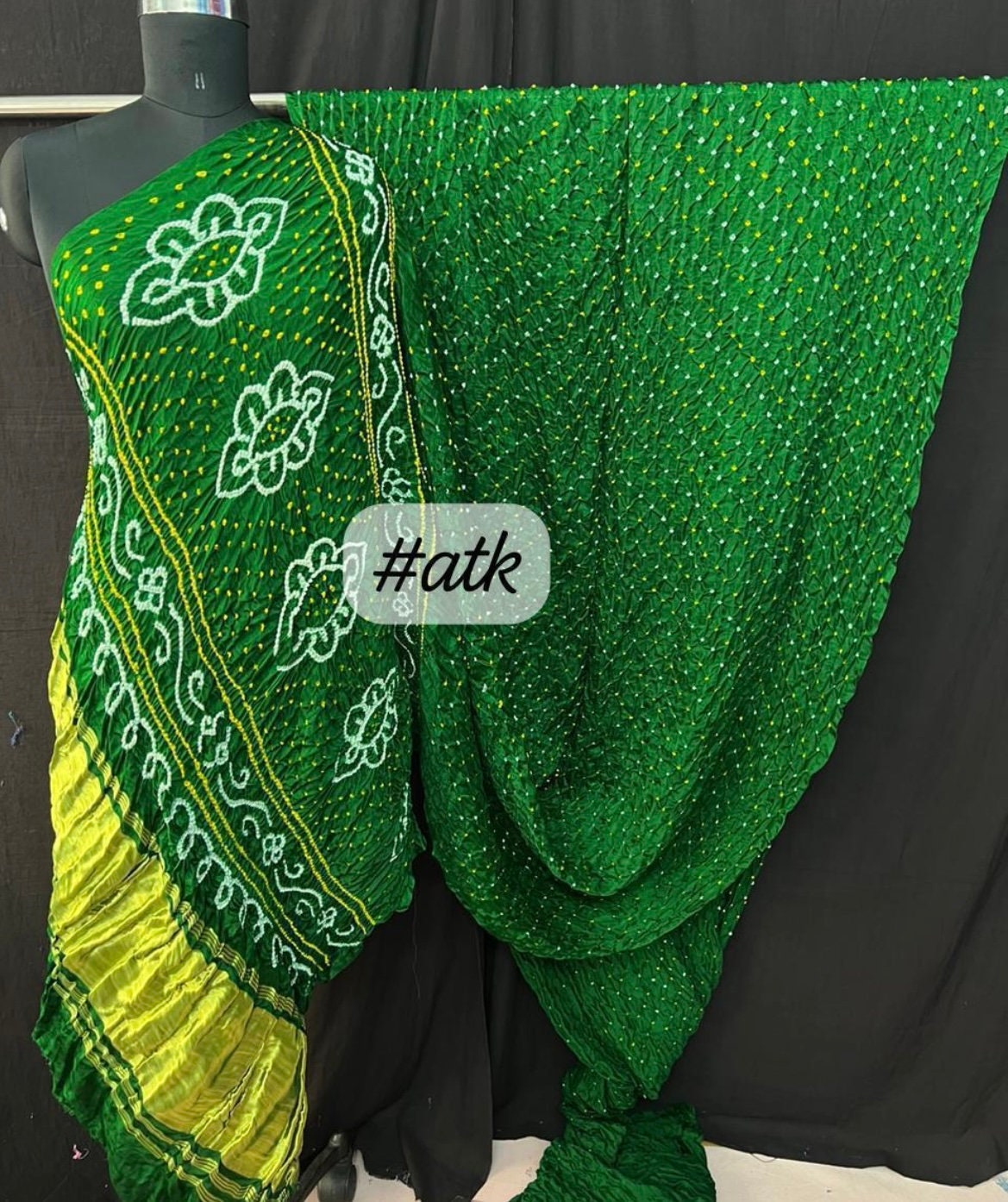 Pure Gajji Silk Katchs Bandni Sari With Contrast White Blouse Piece - Etsy