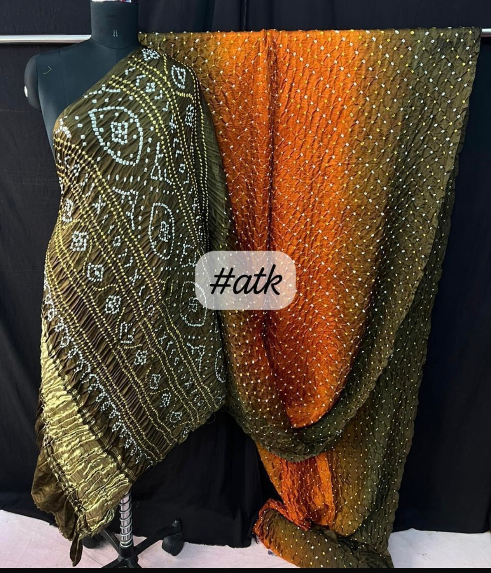 Pure Gajji Silk Katchs Bandni Sari With Contrast White Blouse Piece - Etsy