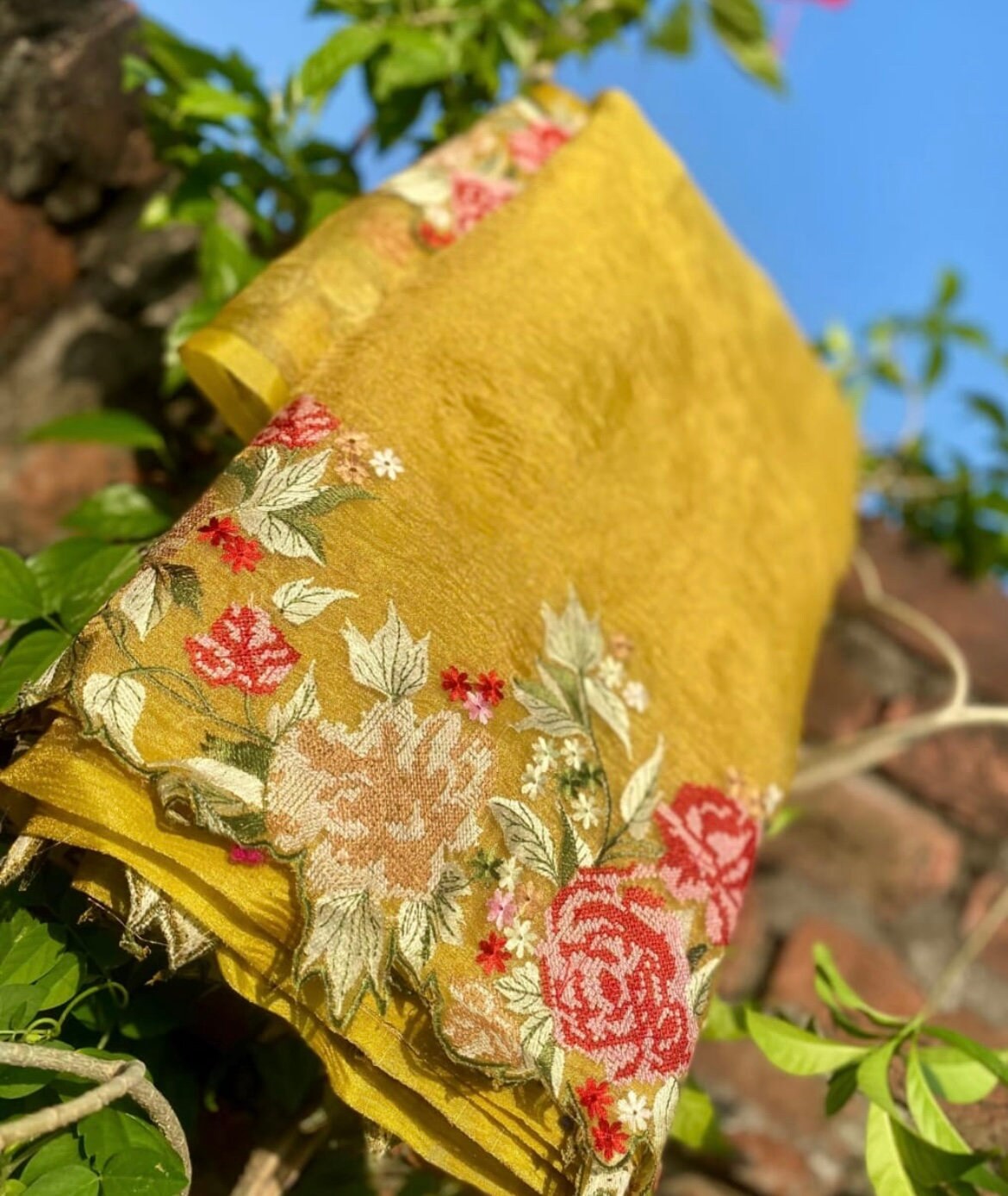 Beautiful Pure Tissue Crush CUTWORK Embroidery Sari With Running Blouse ...