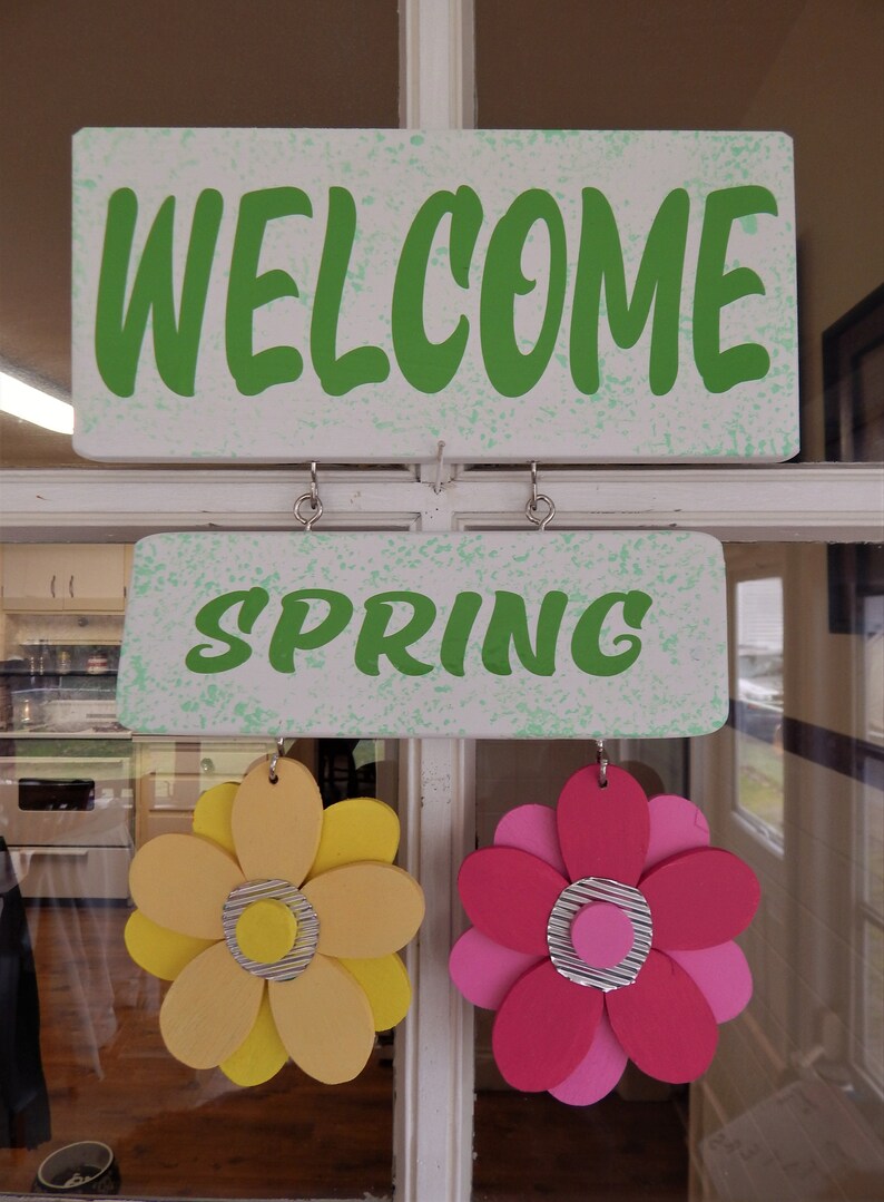 Spring Flowers Welcome Sign | Etsy