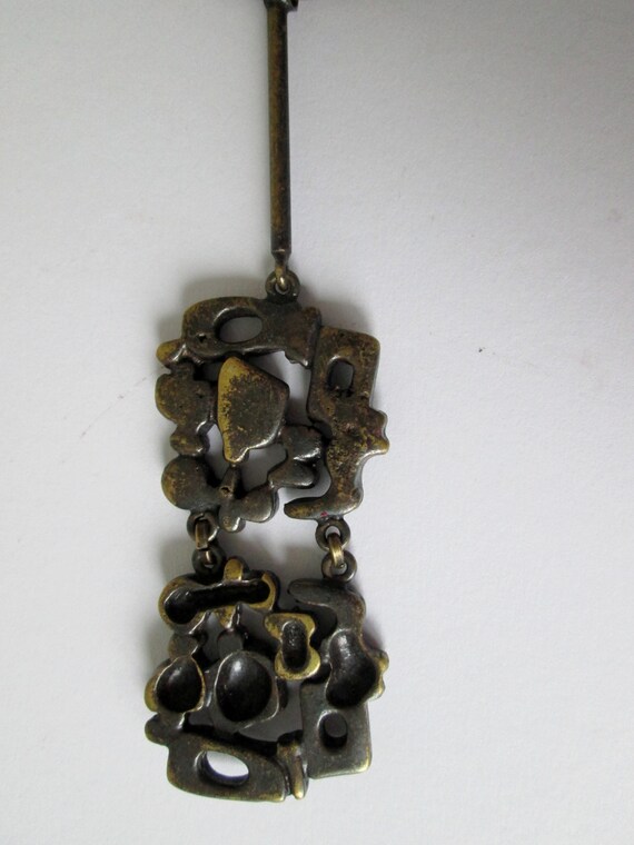 Brutalist modernist abstract 1970s pendant necklace, … - Gem Brutalist modernist abstract 1970s pendant necklace, … - Gem