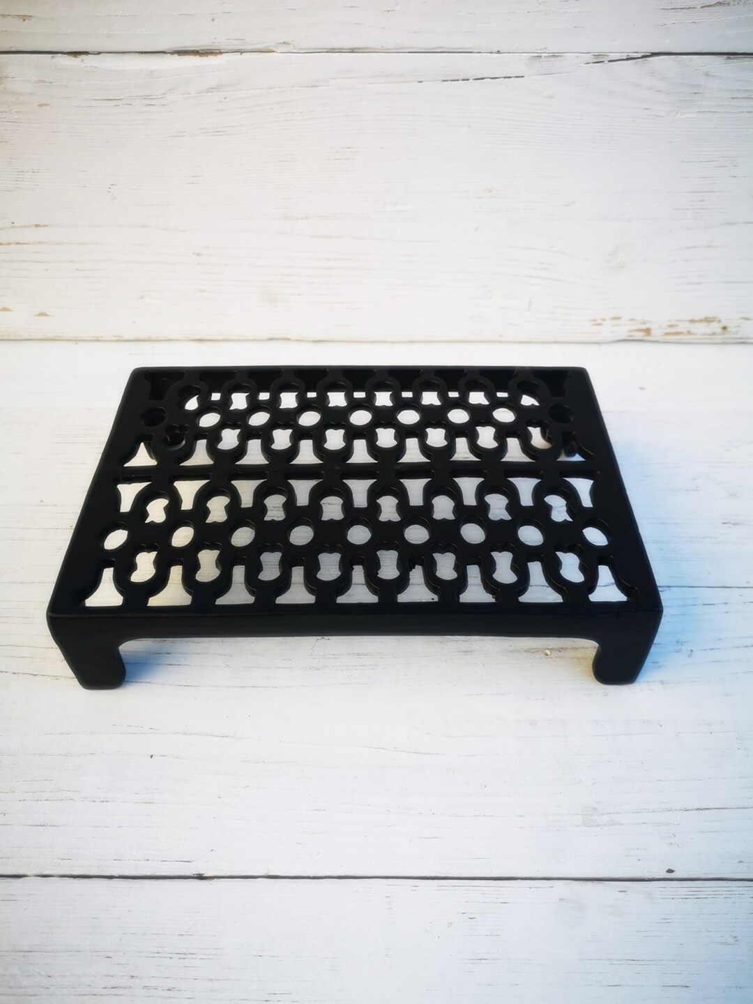 Cast Iron Air Brick/ Trivet Stand Vent Victorian Style, Hot Pot Stand ...