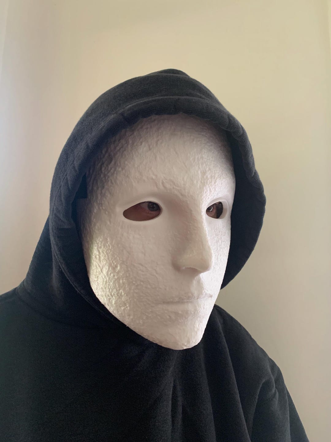 White Face Mask Helmet Straps Cosplay Costume Disguise Magic Fantasy ...