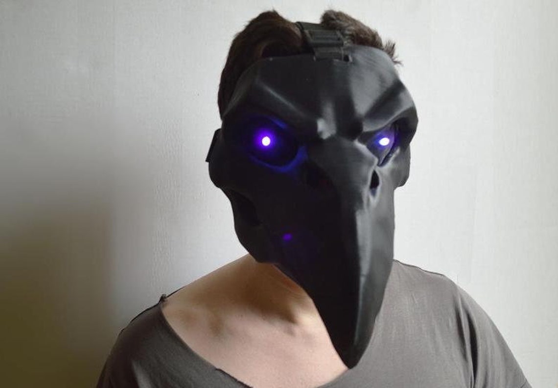 Gothic Crow / Plague Doctor Mask With Straps and LEDS Cosplay - Etsy