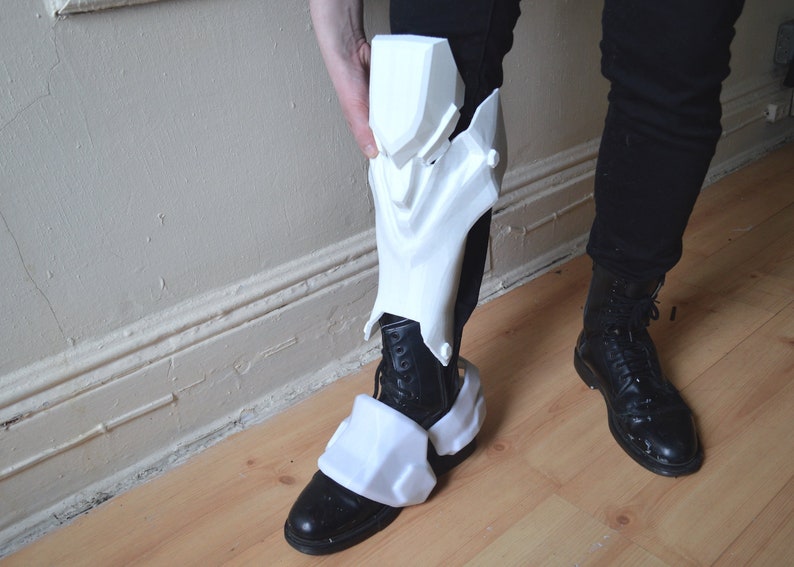 Tech Soldier Leg Armor Greaves Costume Cosplay Prop 3D Printed ...