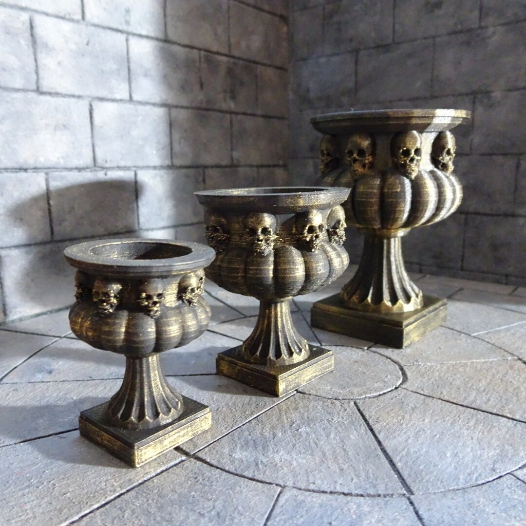 Miniature Cemetery Urn, Haunted Dollhouse, Halloween, Horror Scene, 1: ...
