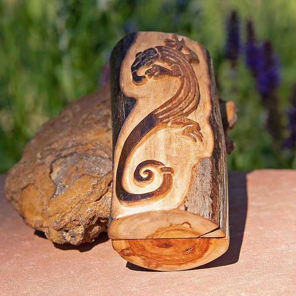Wood Lizard Carving - Etsy