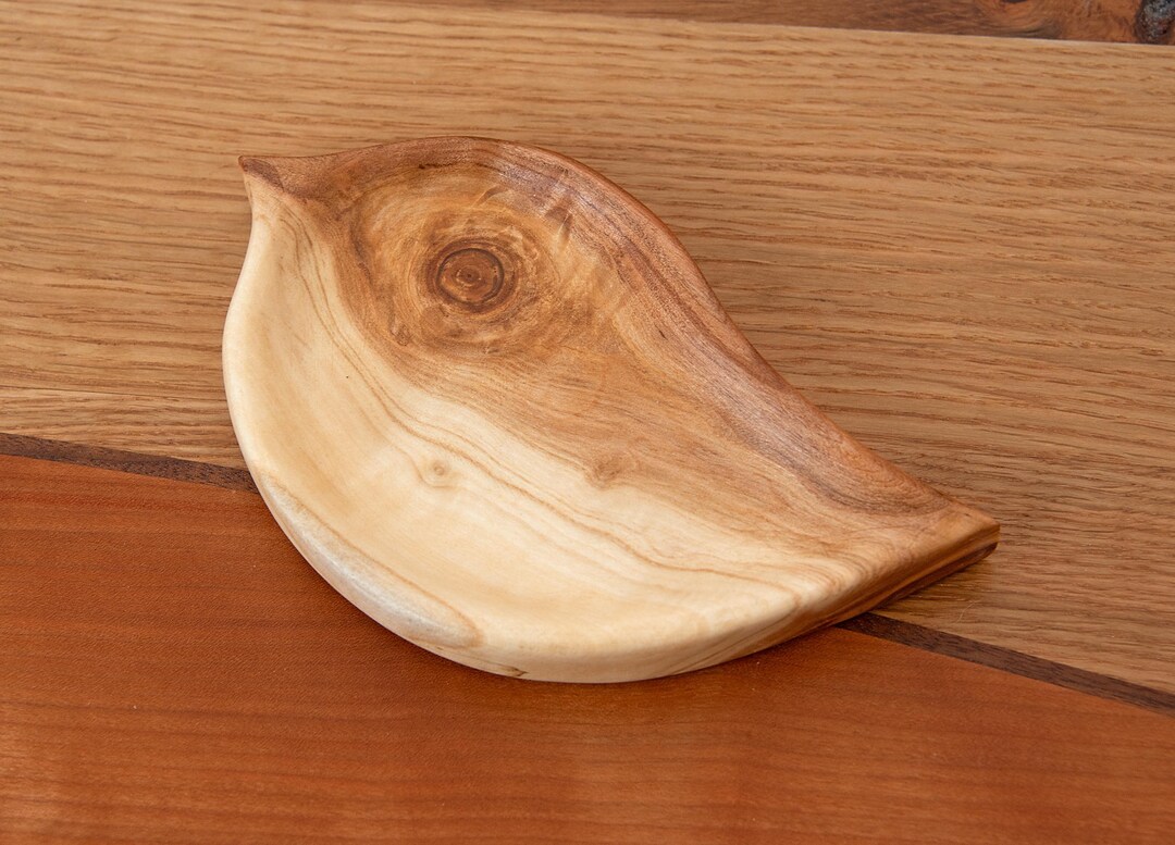 Ring Dish Carved of Aspen Wood in a Bird Shape, Measures About 6.5 ...