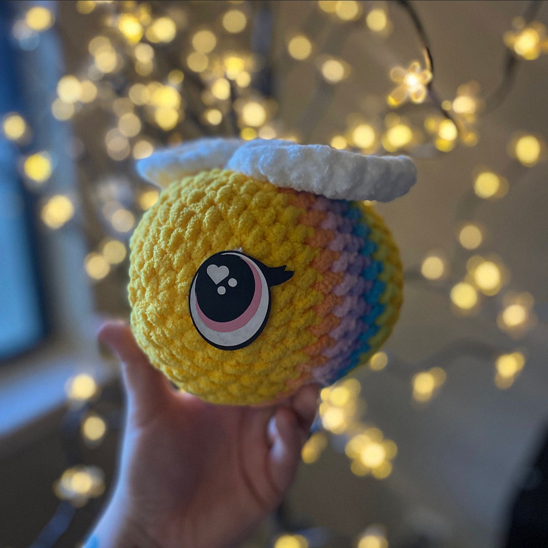 Rainbow Bee | Crochet Plush | Stuffed Animal | Plush | Amigurumi | Bee ...