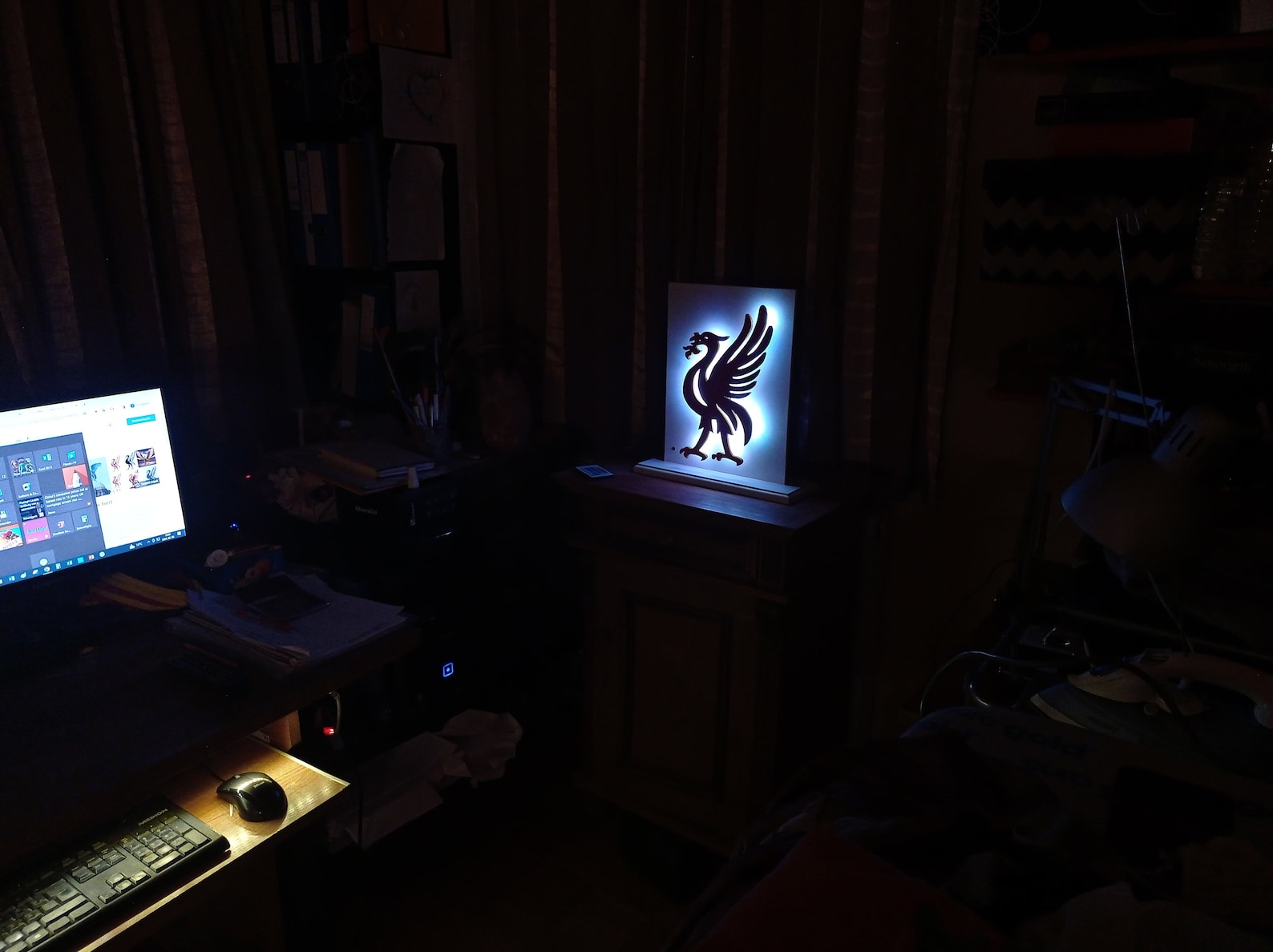 Liverpool Desk Decoration With Lights - Etsy