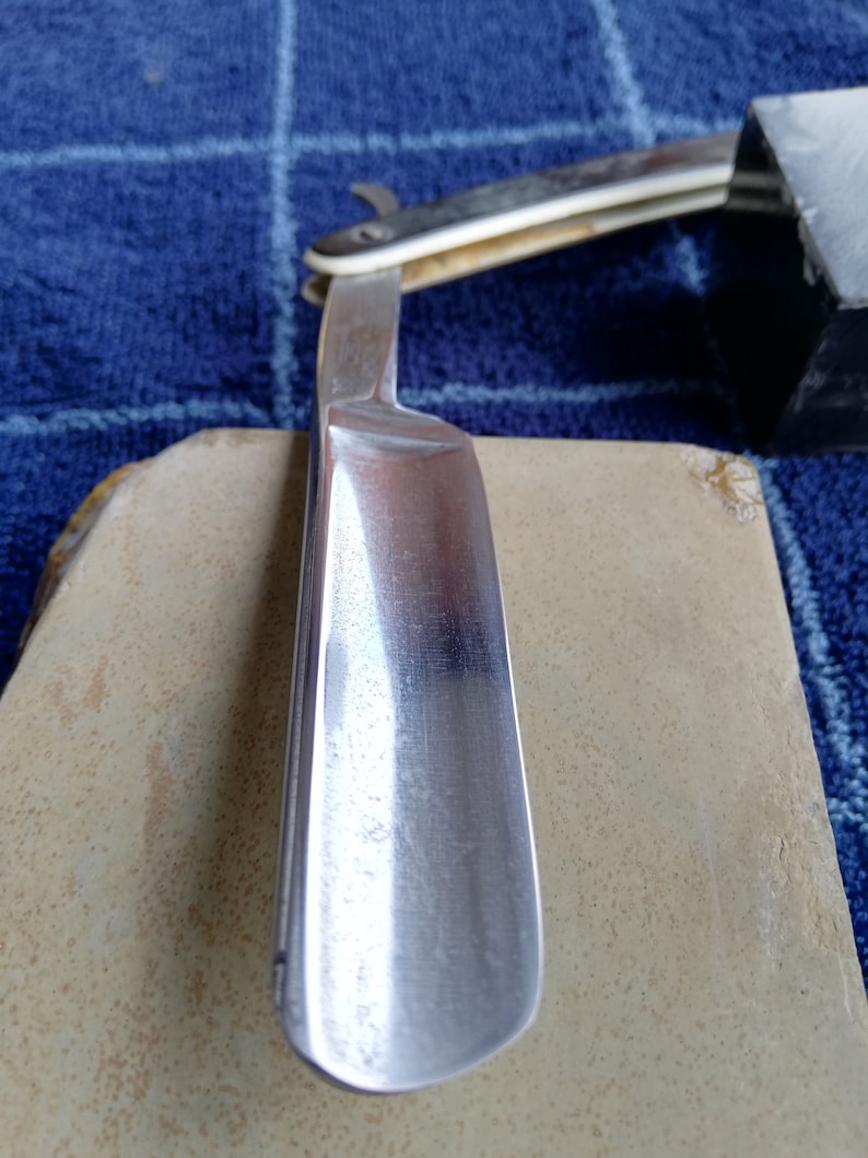 Antique Razor - Friedrich Schlemper. Solingen-merscheid in 1925. 'focus ...