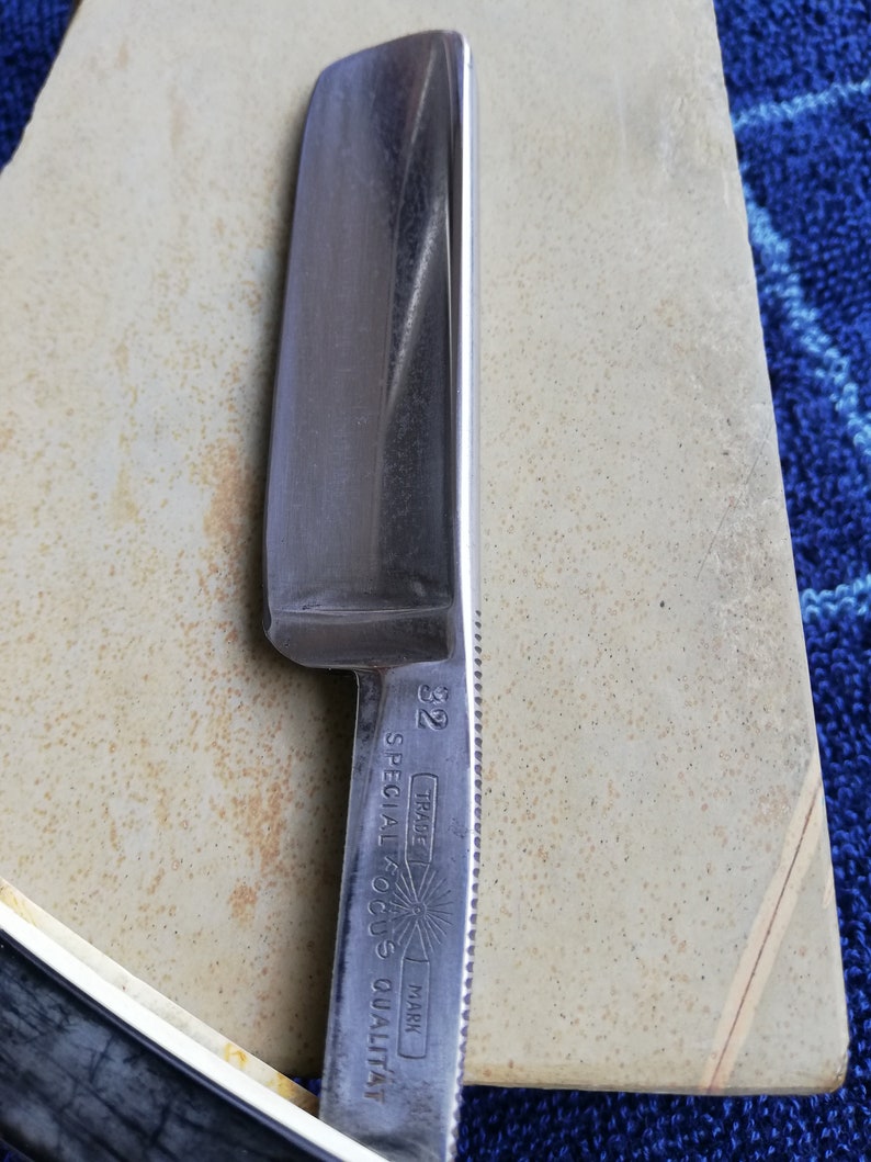 Antique Razor - Friedrich Schlemper. Solingen-merscheid in 1925. 'focus ...