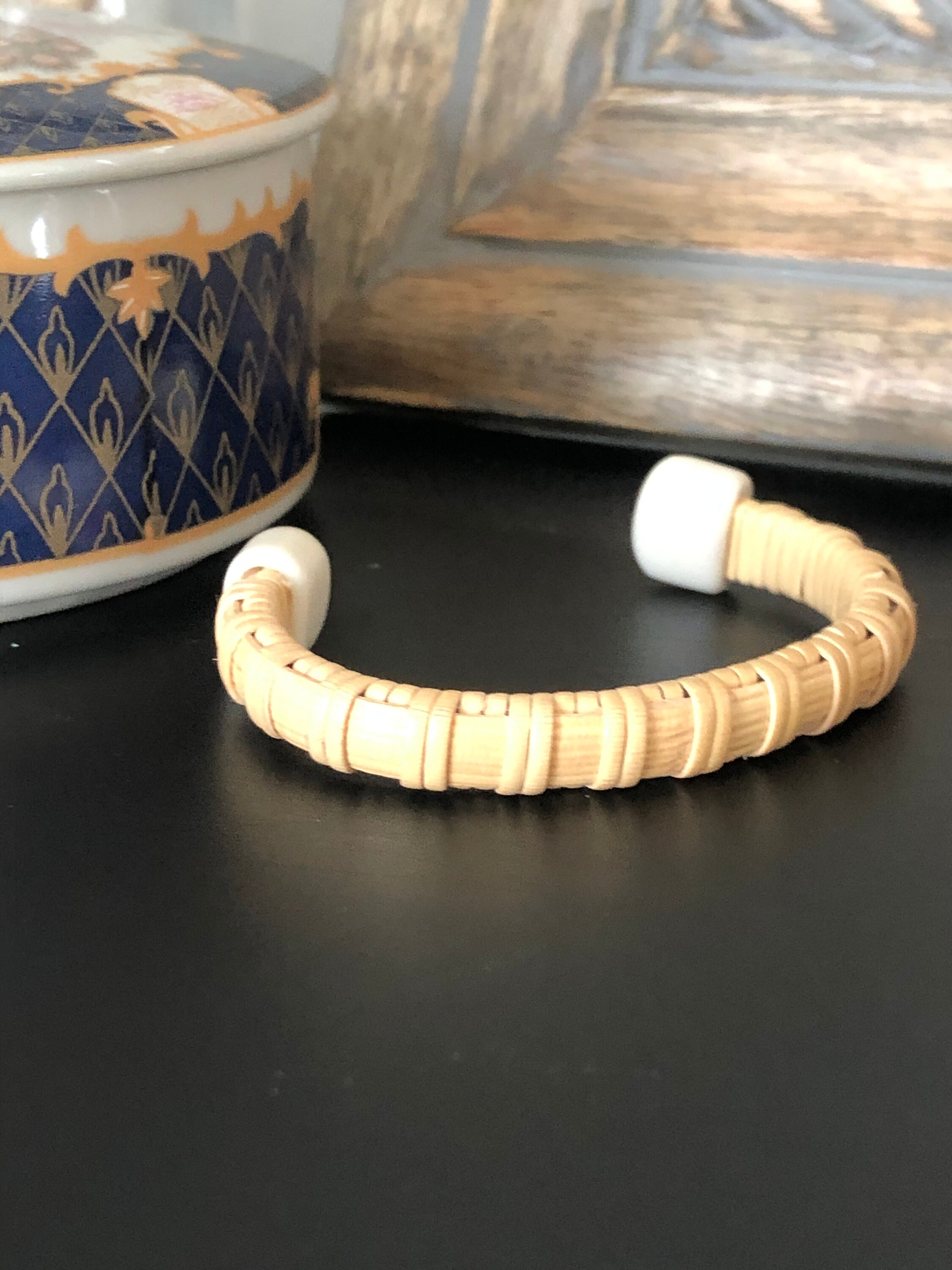 1/4 Corian Nantucket Basket Bracelet With Custom Scrimshaw Free ...