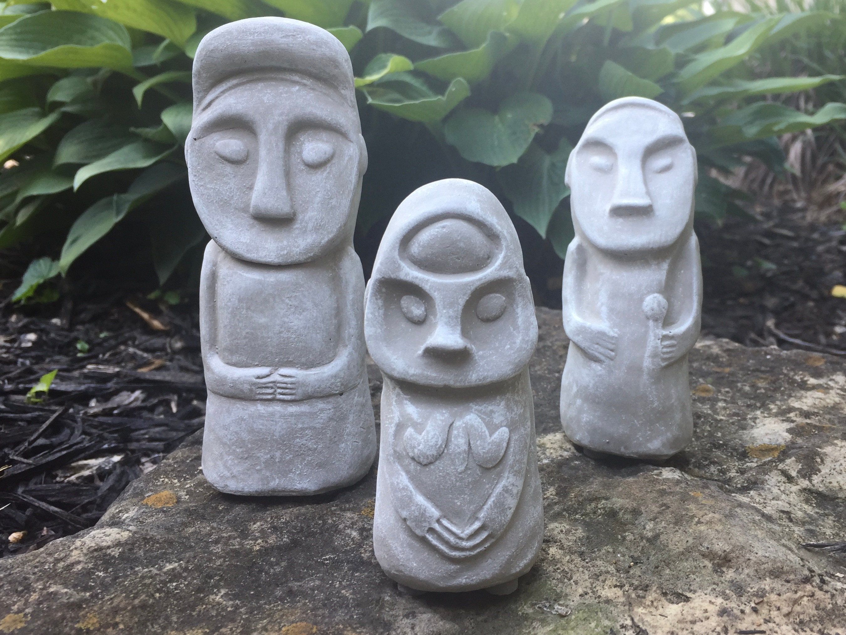 Indonesian Bada Valley Rustic chief Statue - Etsy