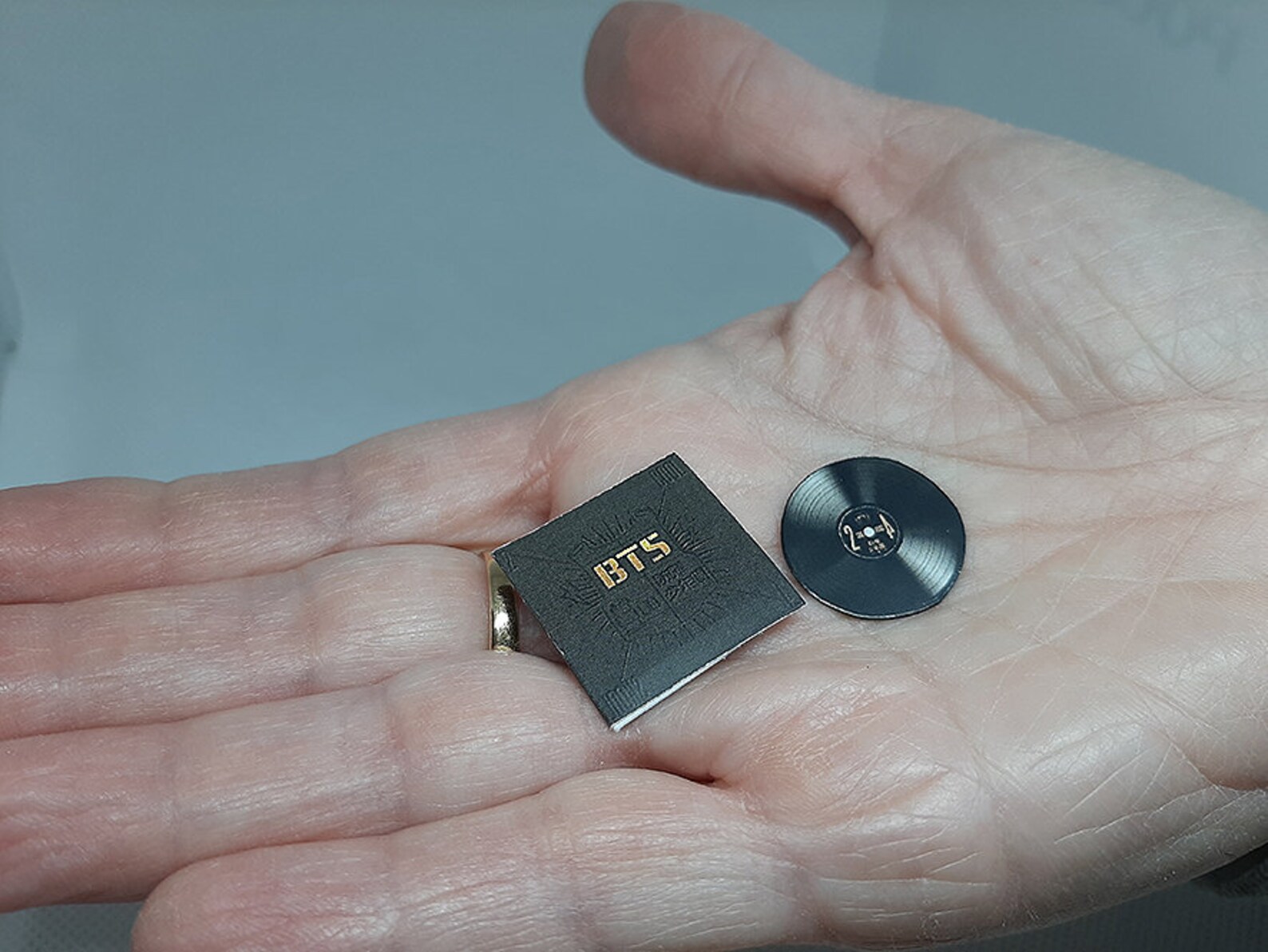 BTS Collection. 16 BTS Miniature Discs. Scale 1/12 - Etsy