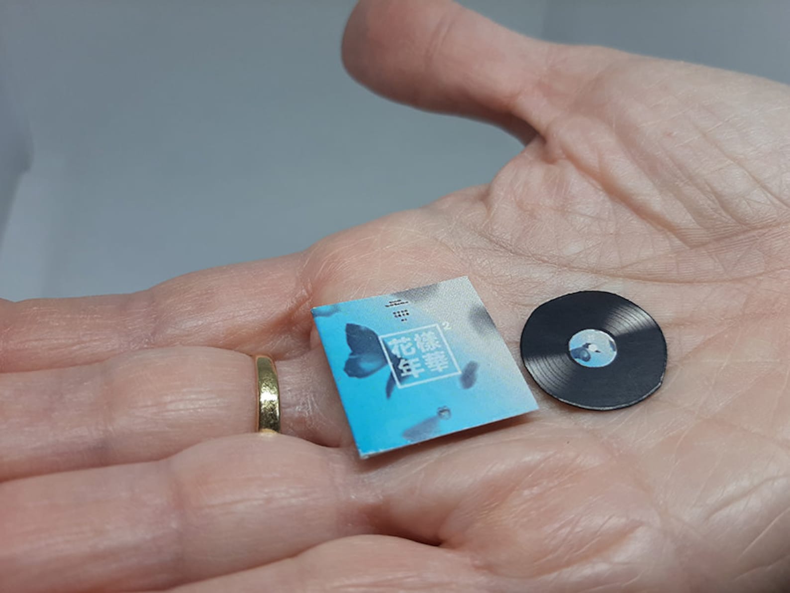 BTS Collection. 16 BTS Miniature Discs. Scale 1/12 - Etsy