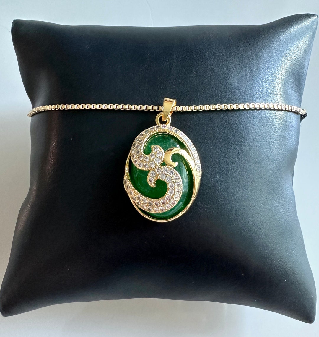 Jade Oval Pendant, Jade Oval Necklace, Gold Jade Necklace, Women's Jade ...