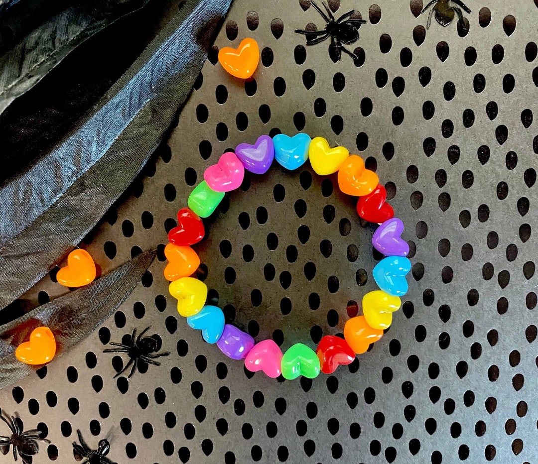 RAINBOW Hearts Retro Stretch Bracelet Goth Kandi Inspired Pony Bead ...