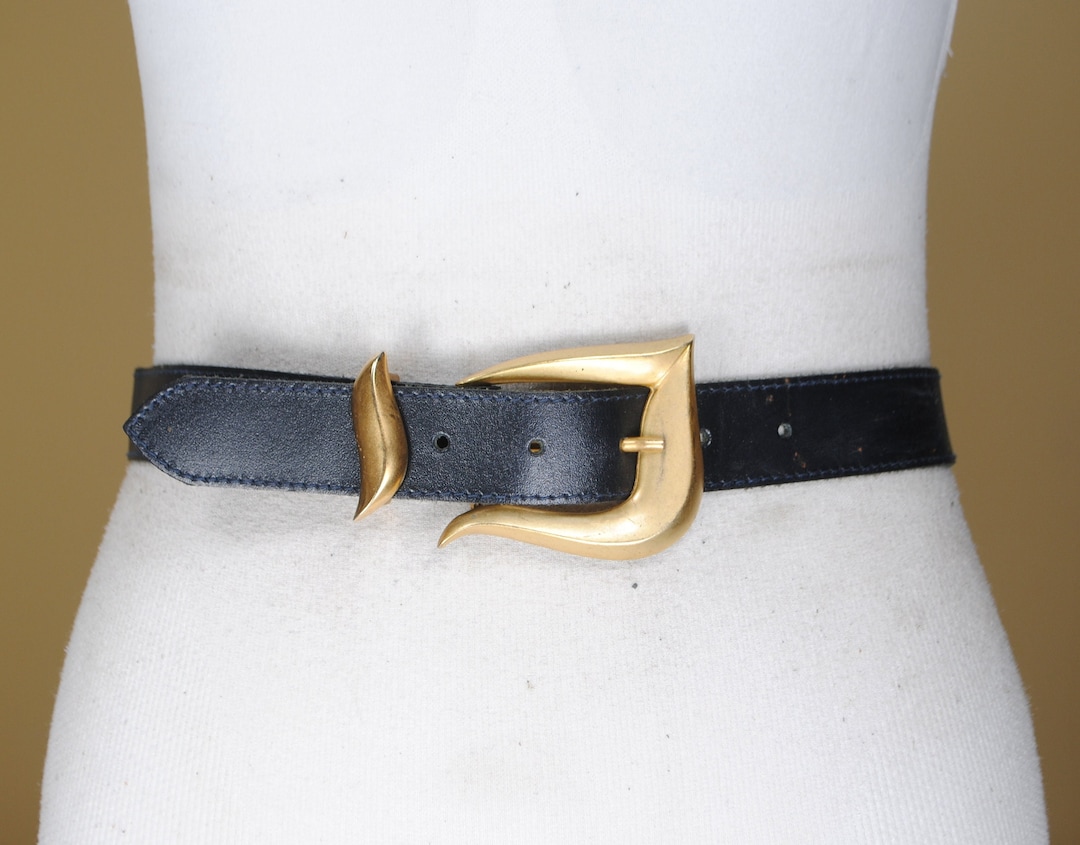 80s Vintage Massive Gold Buckle, Old Money, Quiet Luxury, Accent Navy ...