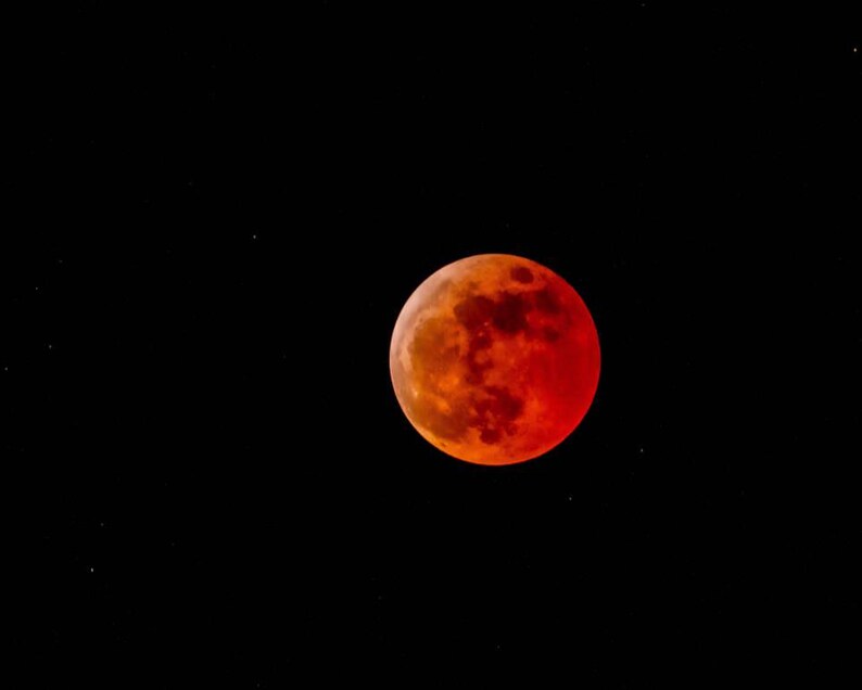 March 2025 Total LUNAR ECLIPSE Blood Moon and Stars Photo PRINT (lustre ...