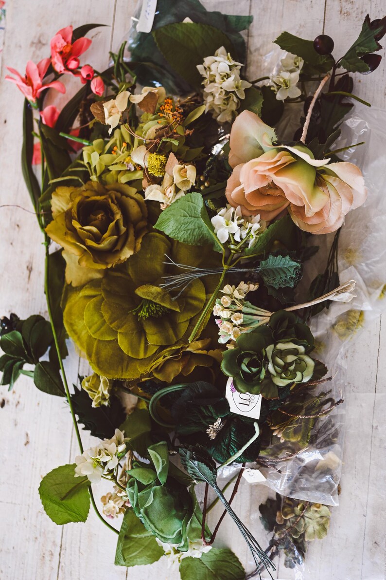 Vintage Millinery Flower Collection: Fabric & Plastic Blooms for ...