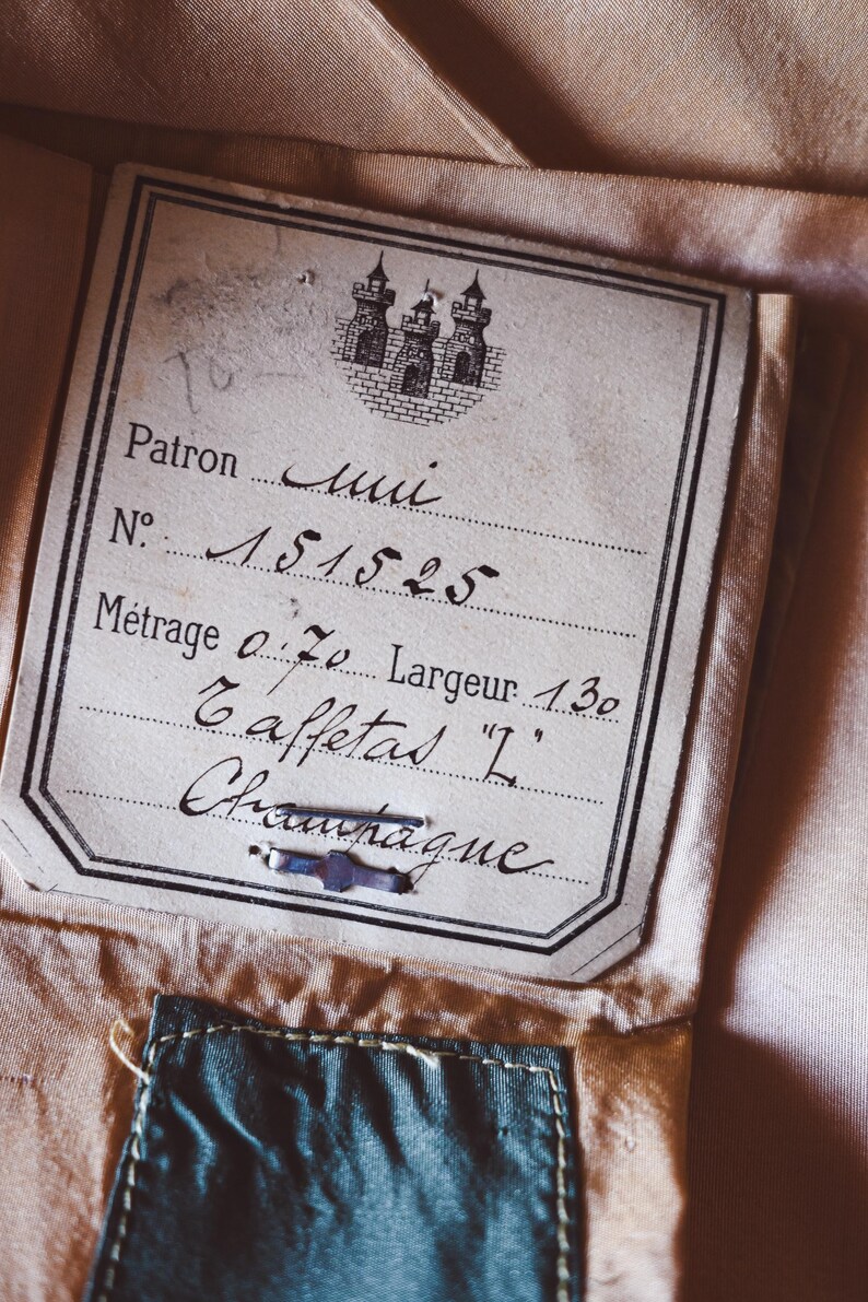 Vintage Edwardian Era Taffeta Fabric Swatch: Elegant Textile Sample ...