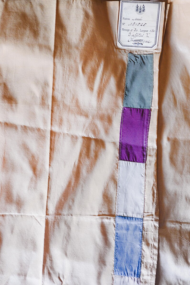 Vintage Edwardian Era Taffeta Fabric Swatch: Elegant Textile Sample ...