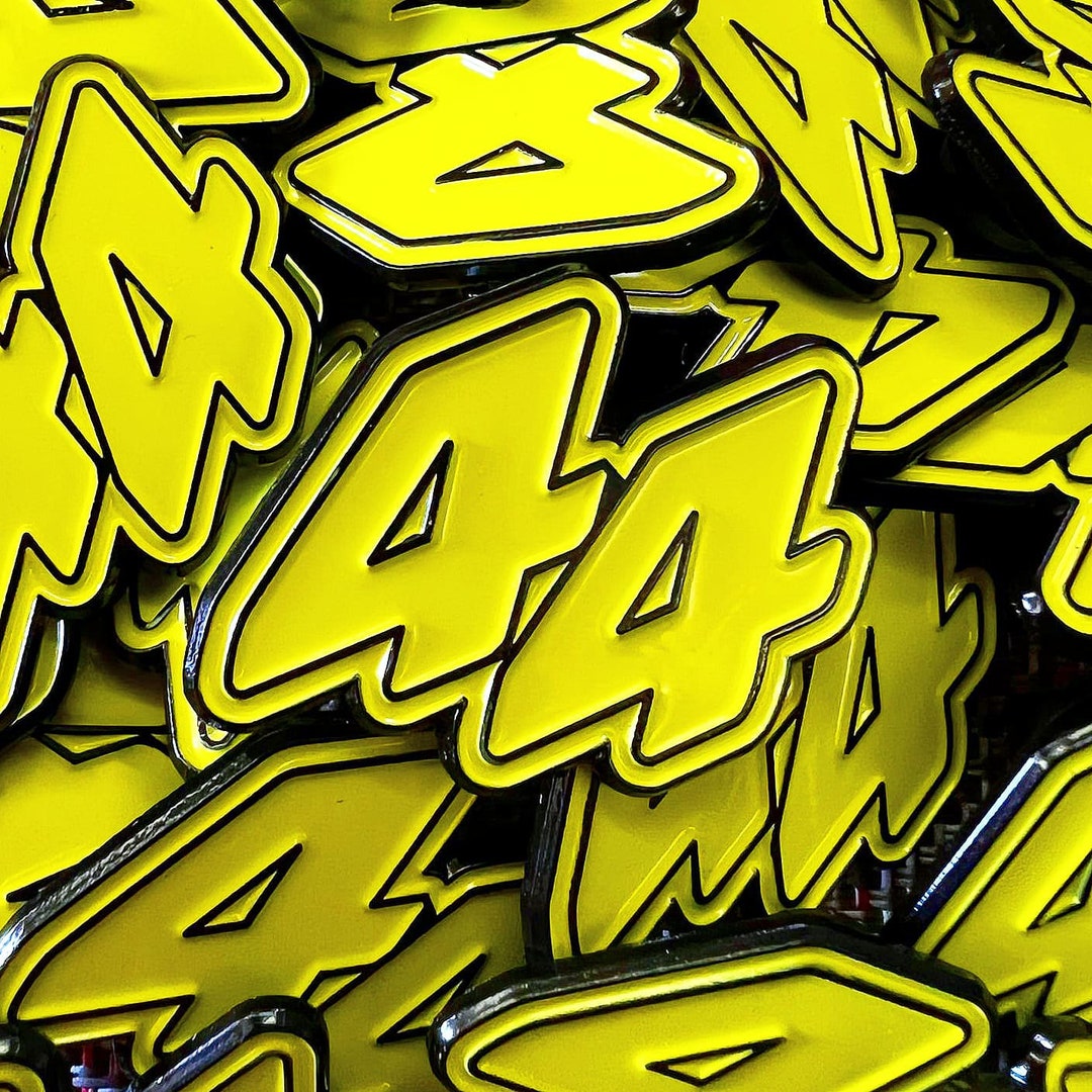 Lewis Hamilton Number 44 F1 Enamel Pin - Etsy