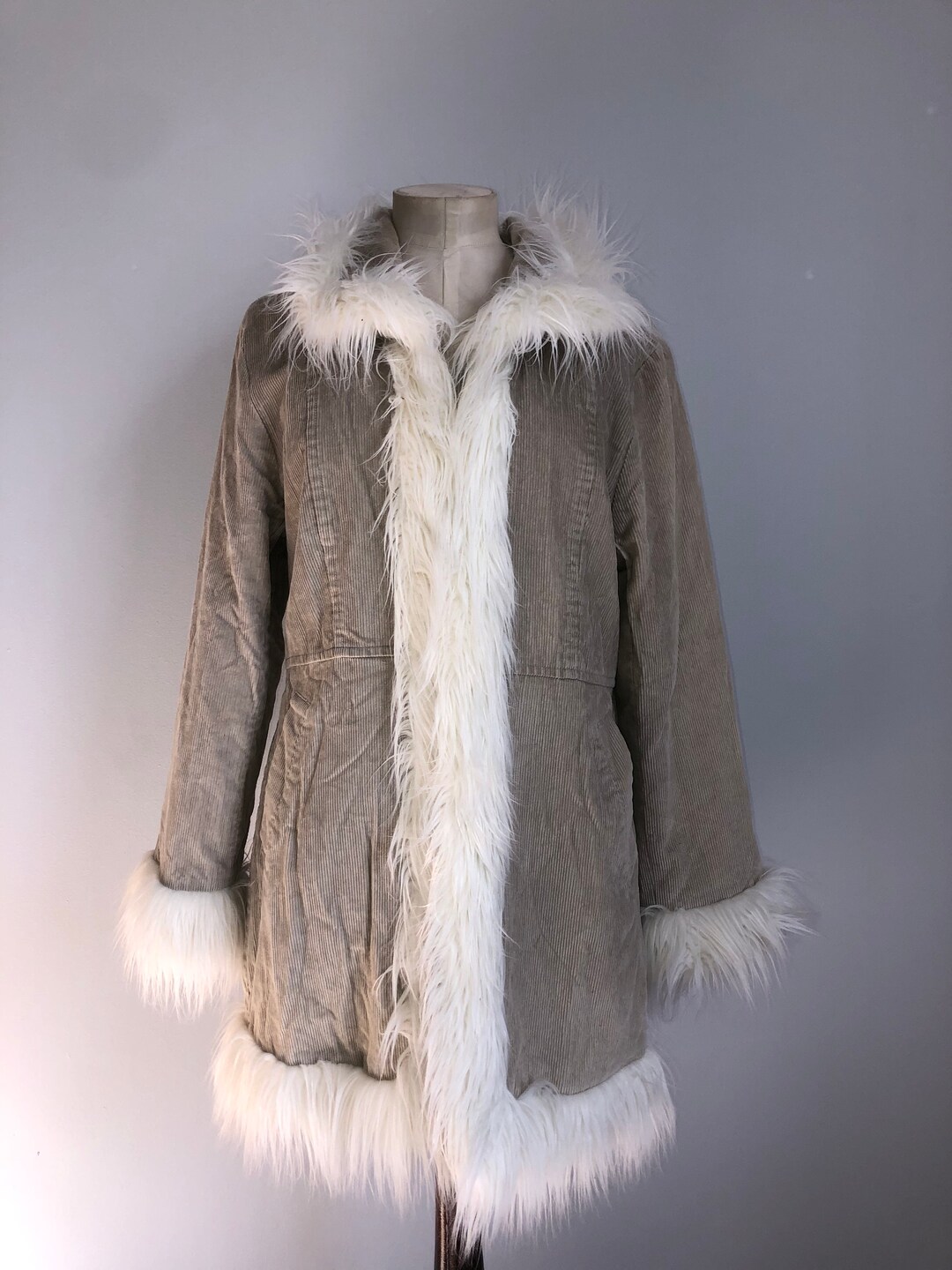 Vintage Beige Cord Afghan Style Coat Shaggy White Fur Trim Sz M/L White ...