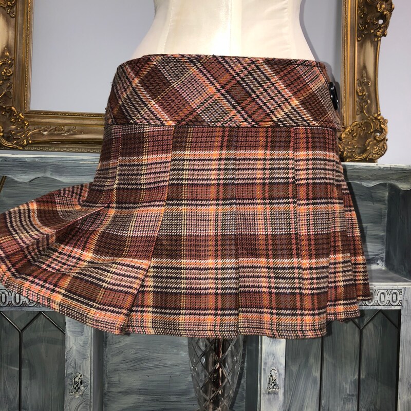 Low Waisted Pleated Mini Skirt Etsy 7036