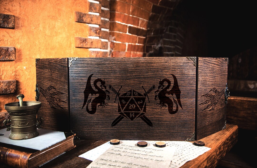 Screen for Board Rpg Game - 36 - Wooden Game Master Screen. Game Master ...