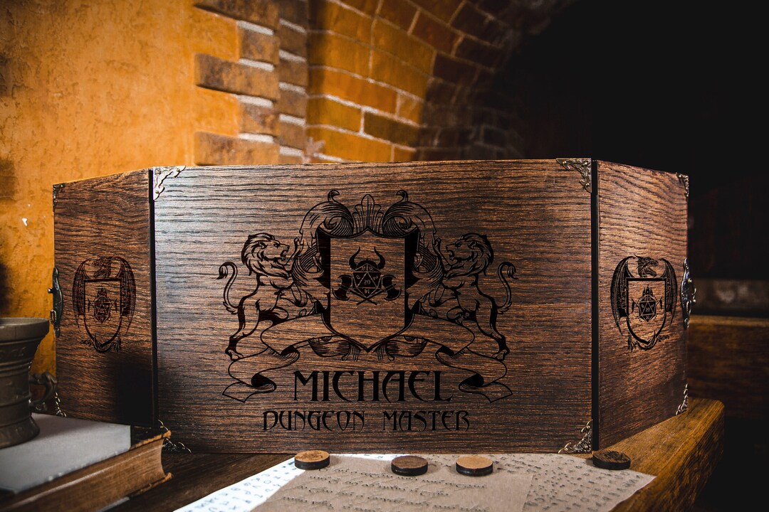 Personalized Wooden Dungeon Master Screen – RPG Game Master Gift 35 - Etsy