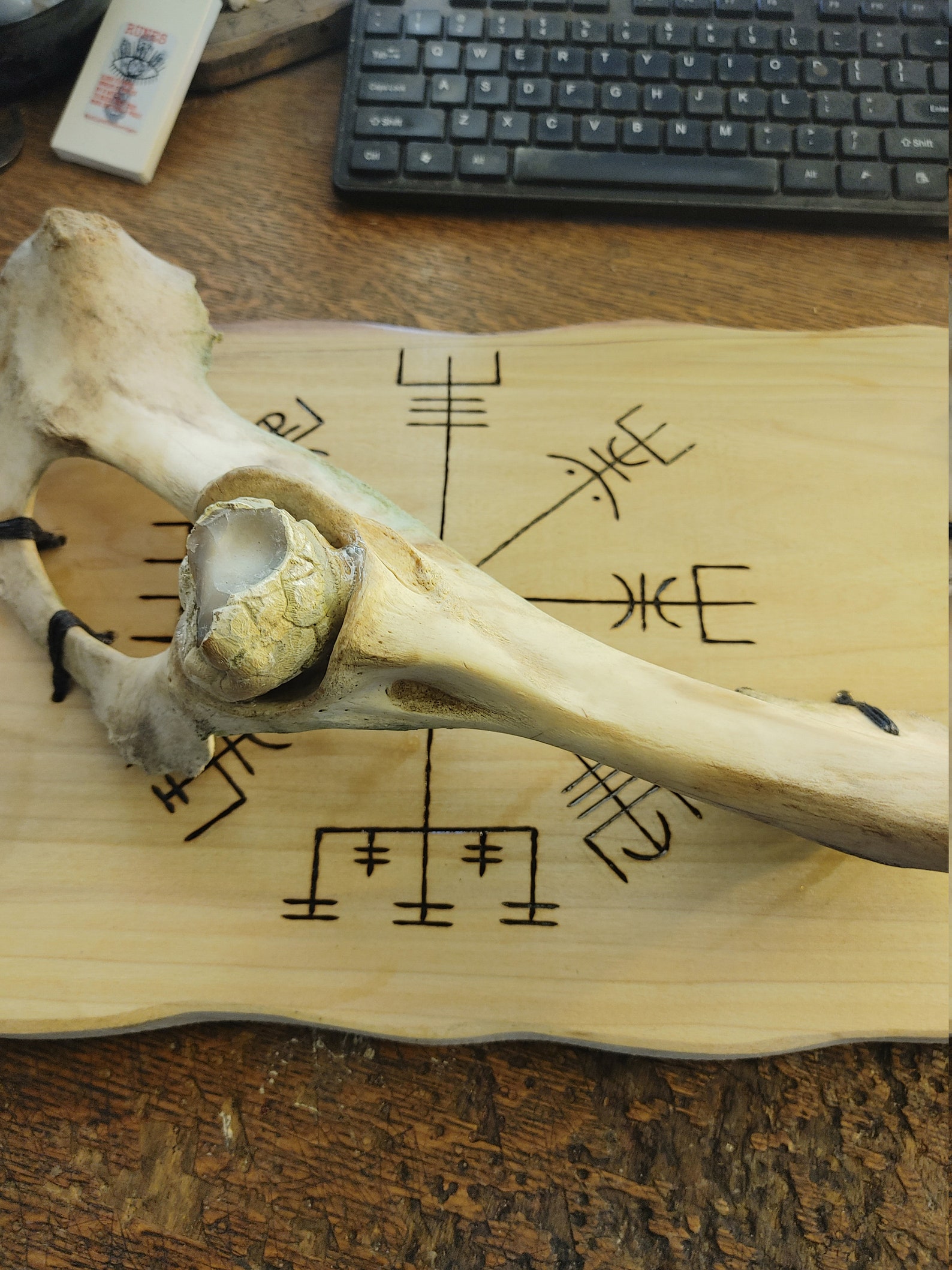 Vegvísir Elk Bone Wall Decor Norse Witch - Etsy