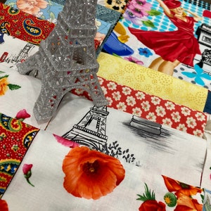 Girl in Love in Paris ~ Pre-cut Quilt Kit - Etsy