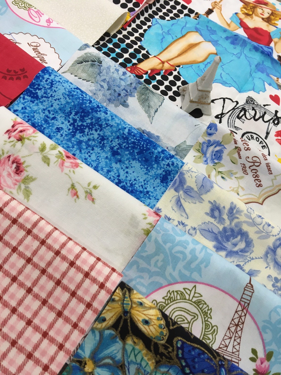 Girl in Love in Paris Pre-cut Quilt Kit | Etsy