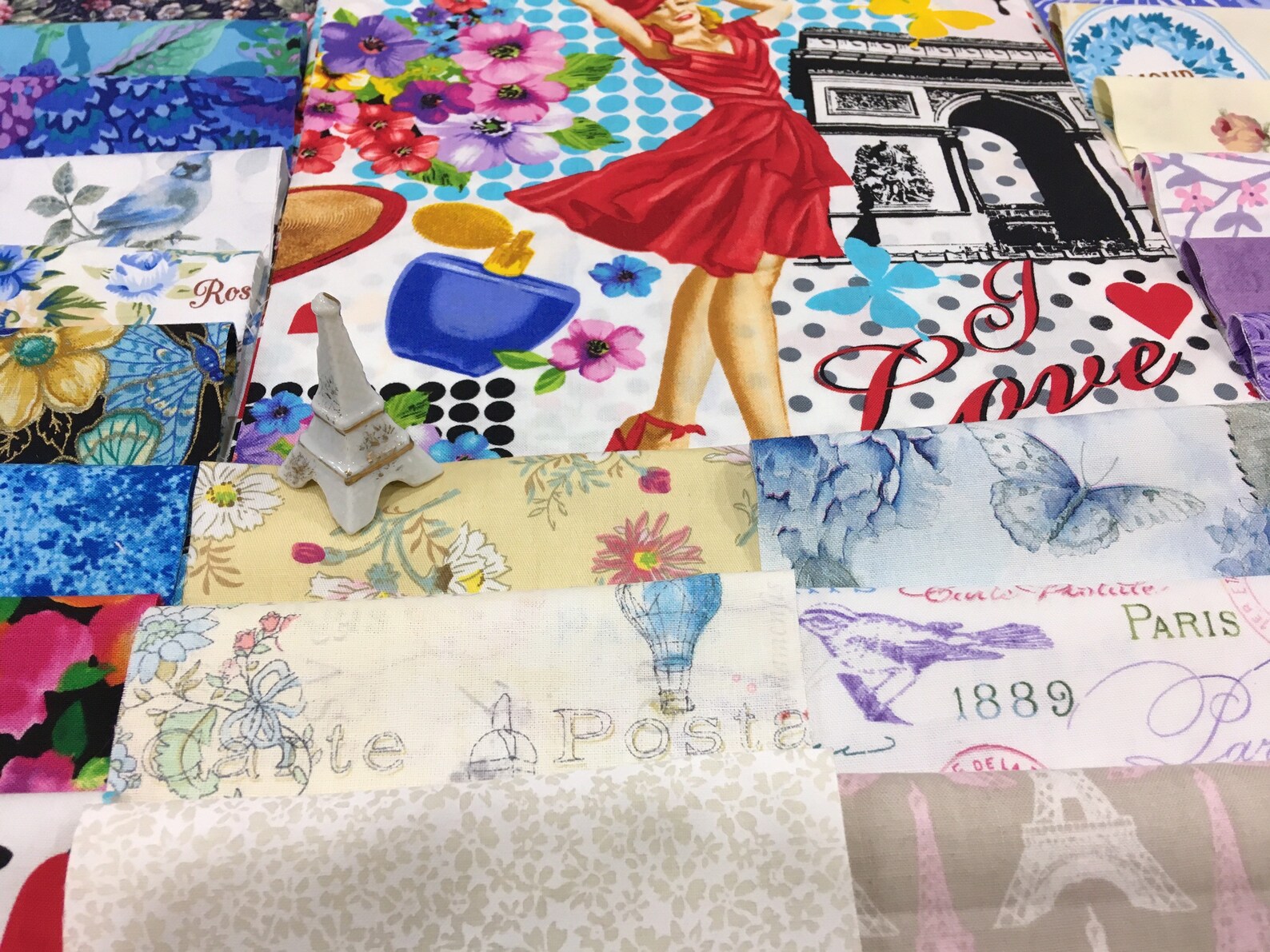 Girl In Love In Paris Pre-cut Quilt Kit | Etsy