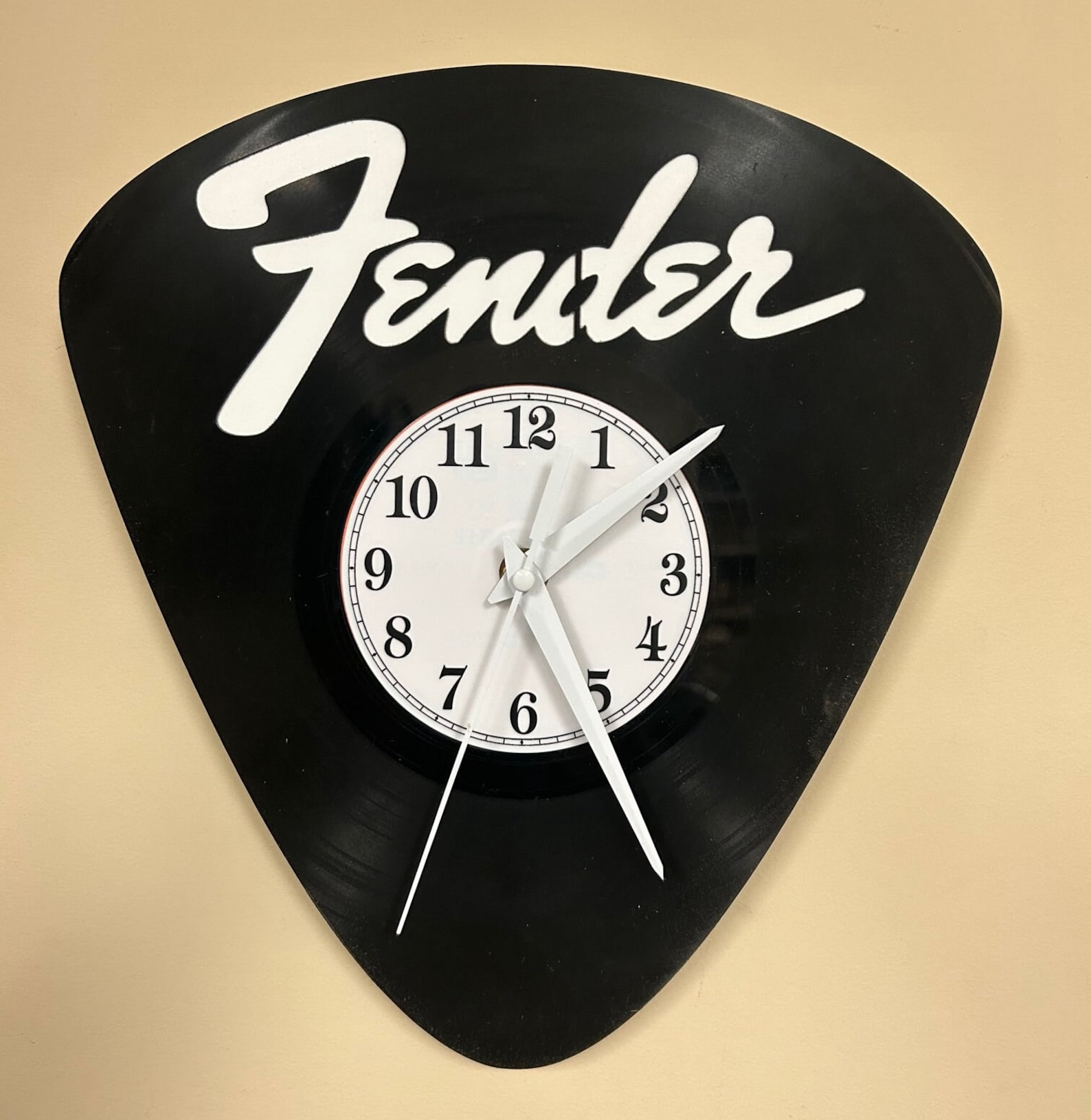 Vinyl Record Album Wall Clock FENDER GUITAR PICK - Etsy
