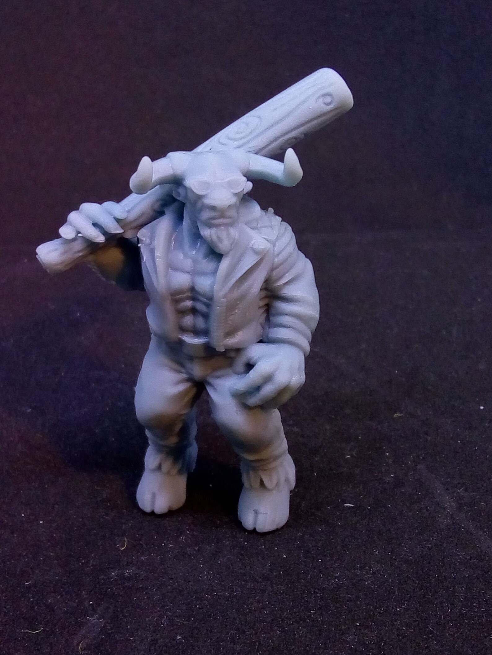 28mm Minotaur with Baseball Bat D&D Dark Forge Shadowrun | Etsy