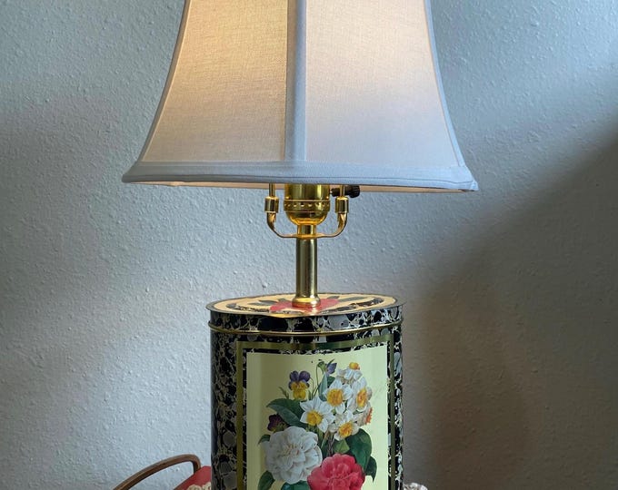 Vintage Tin Lamp, Cordless Lamp, Repurposed Vintage Tin Lamp - Etsy