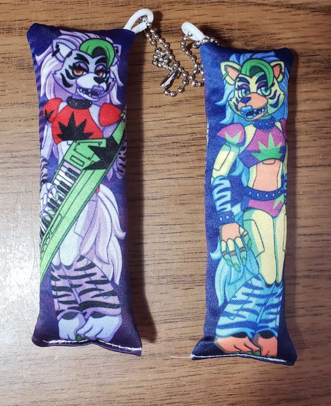 Roxy (FNAF Security Breach) Mini Daki Charm - Etsy